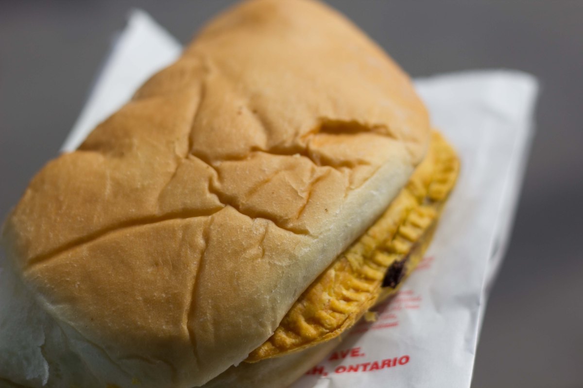 Jamaican Food: Patty & Coco Bread – Jamaica Pen Publishers